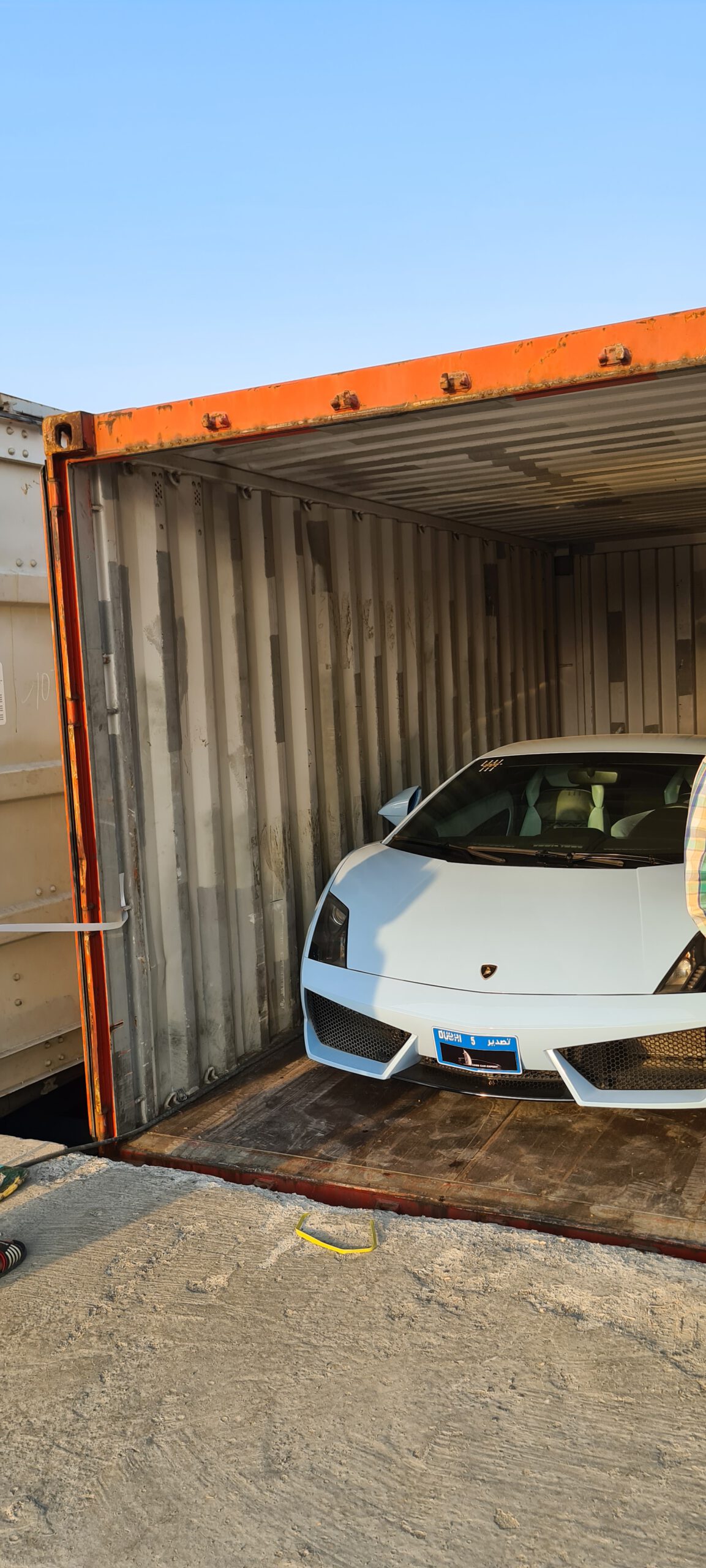 Nos véhicules de clients importés depuis Dubai