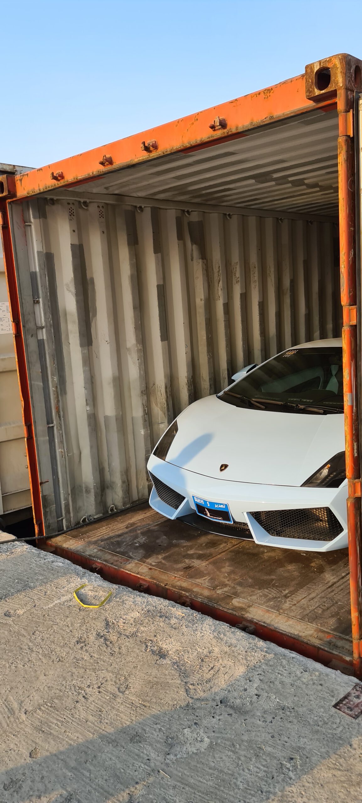 Nos véhicules de clients importés depuis Dubai